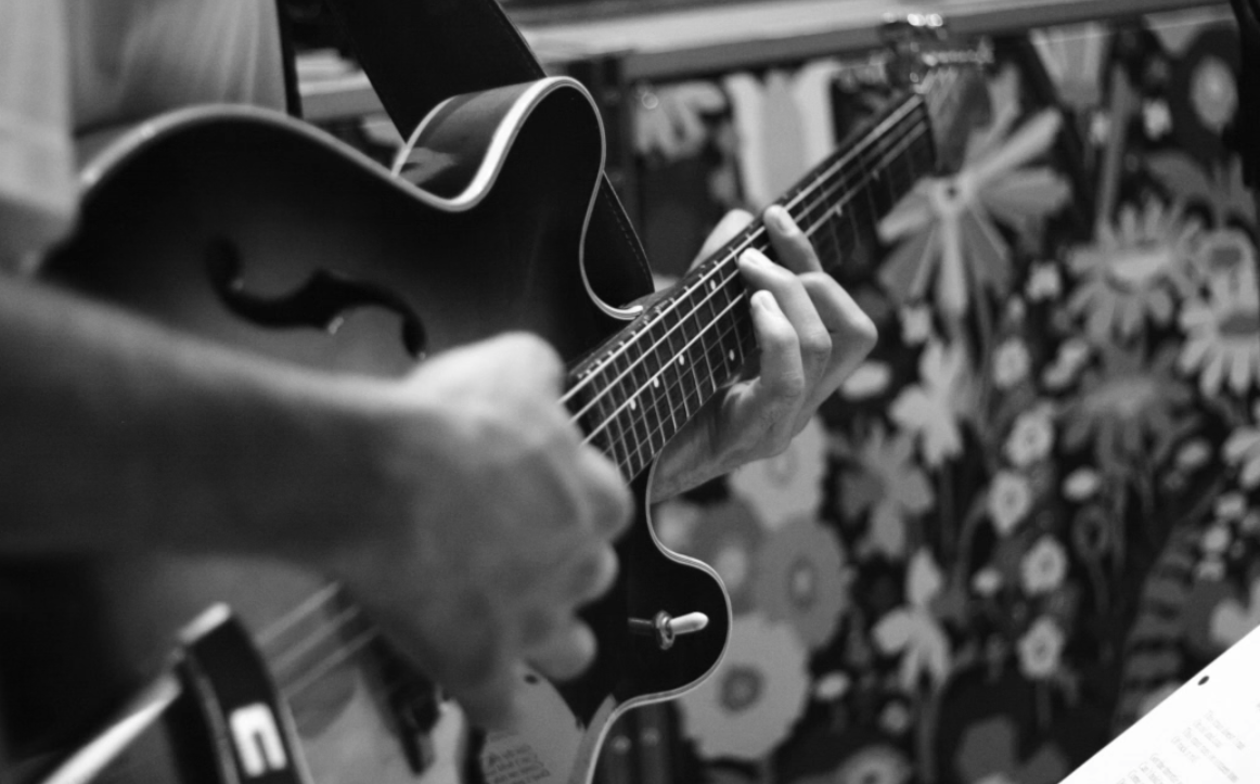 Greg Townson - Honeycita - Cream of the Crop Artists Gallery